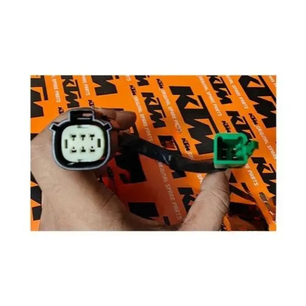 Ktm Duke 125/200 Bs6 250 Bs4 Plug And Play Socket For Led Headlight ...