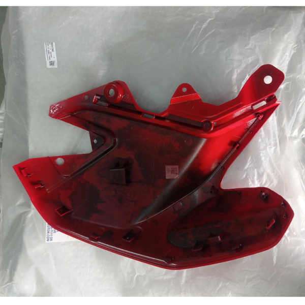 Cover Fuel Tank Outer Right Side Striking Red For Raider 125 | TVS ...