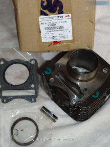 Cylinder Block With Piston Kit For TVS Apache RTR 160 2V - Buy Online ...