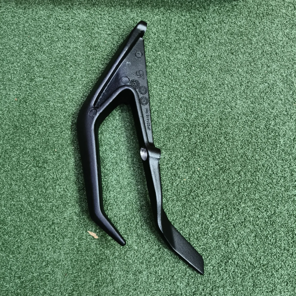 Grab Handle Duke Gen3 56JP5VG1 RH - Buy Online at Best Price Indian ...