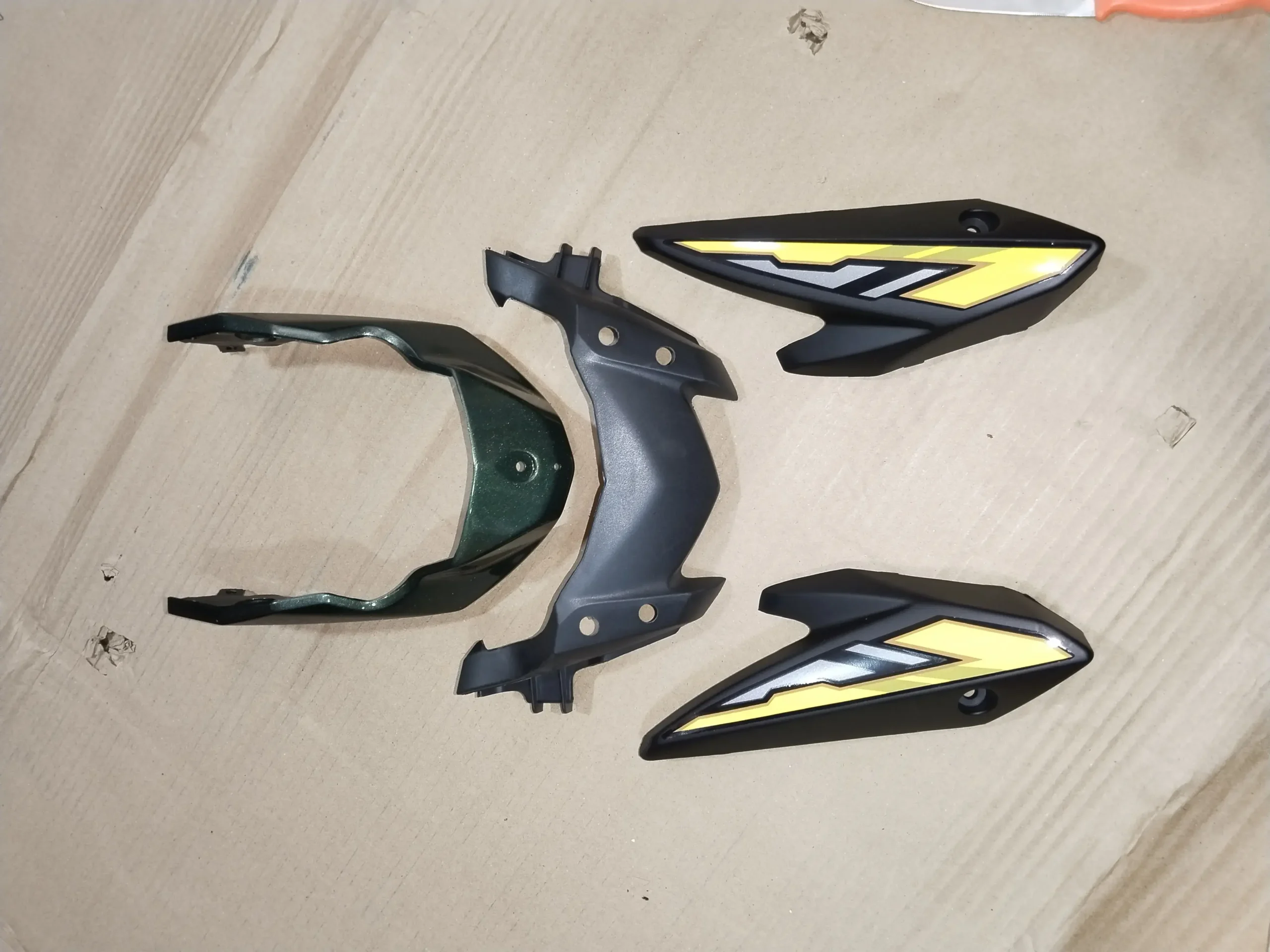 FZ V2 HEAD LIGHT VISOR MILTRY GREEN - Buy Online at Best Price Indian ...