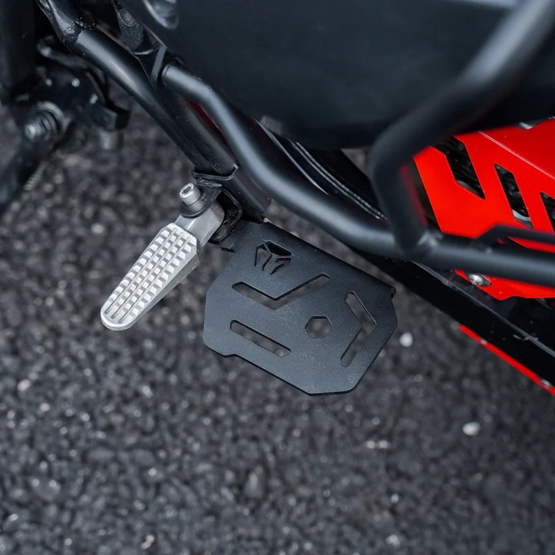 Moto Torque Foot Rest X Pulse 210 2025 - Buy Online at Best Price ...